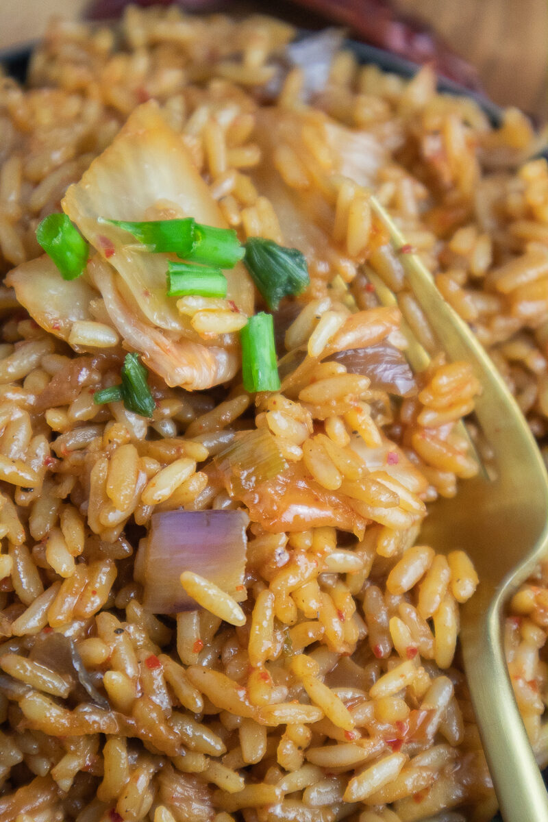 Vegan Korean Kimchi Fried Rice Recipe (20 Minute)