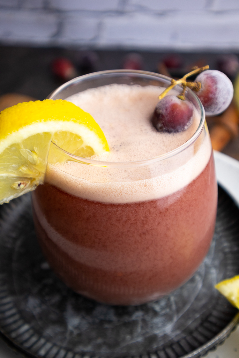 Homemade Raw Vegan Grape & Lemon Juice Recipe