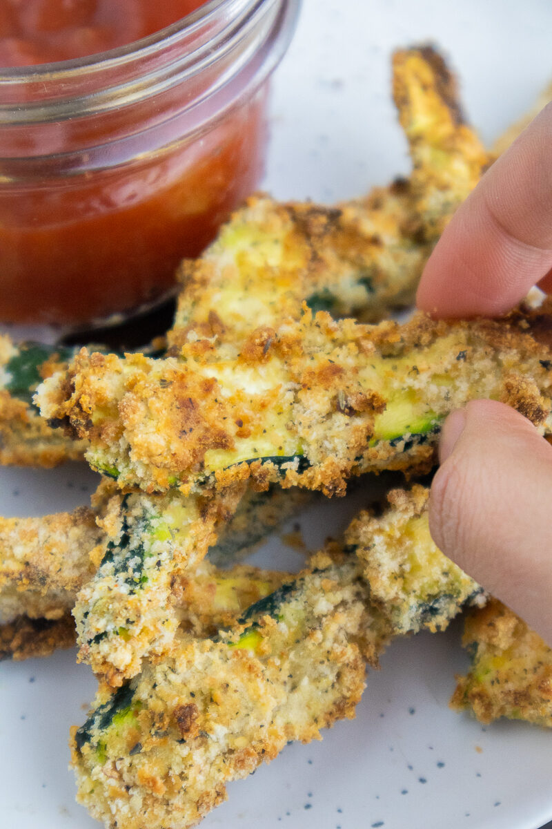 Crispy Air Fryer Zucchini Fries Recipe